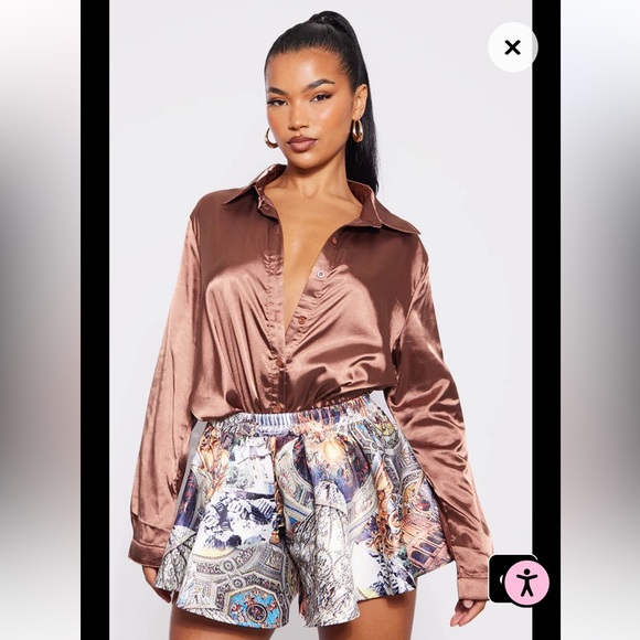 PrettyLittleThing | Shorts | Renaissance Print Satin Shorts | Poshmark